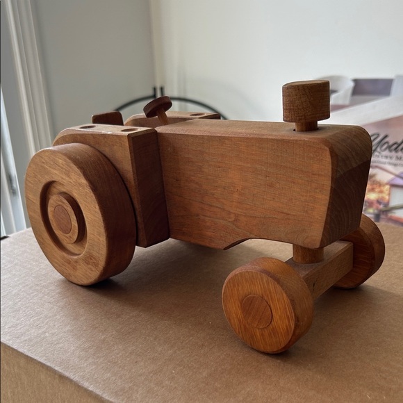Source Unknown | Toys | Source Unknown Wooden Toy Tractor | Poshmark